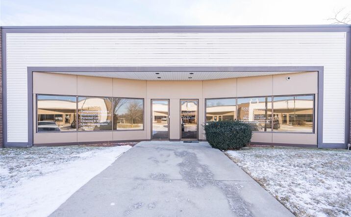 2400 86th street, Urbandale, IA 50322 | Crexi.com