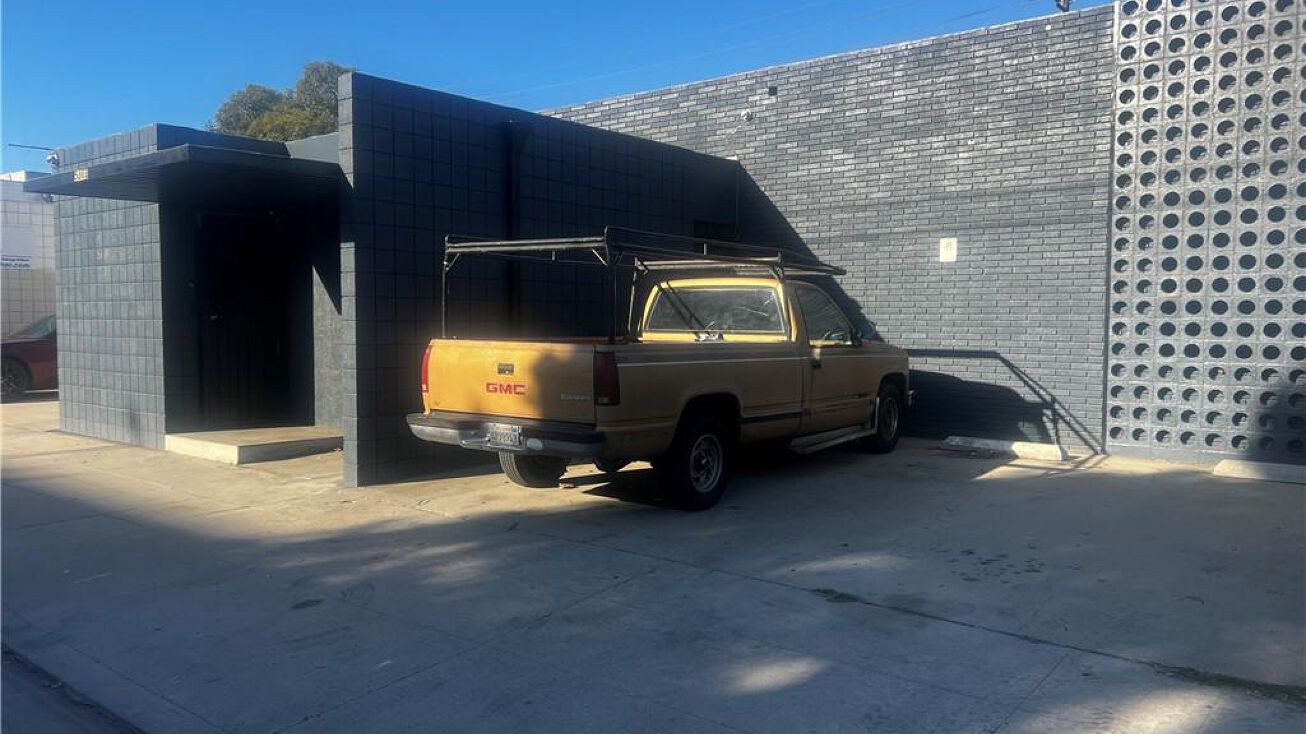 5313 SHEILA ST, City of Commerce, CA 90040 | Crexi.com