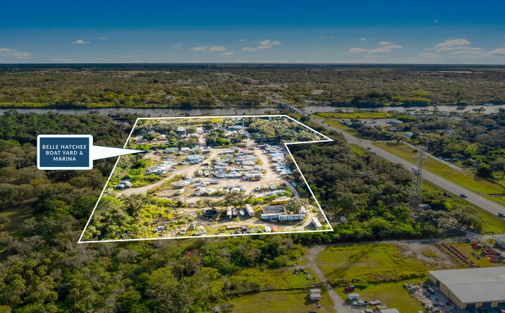 121 Riverbend Dr, LaBelle, FL 33935 | Crexi.com