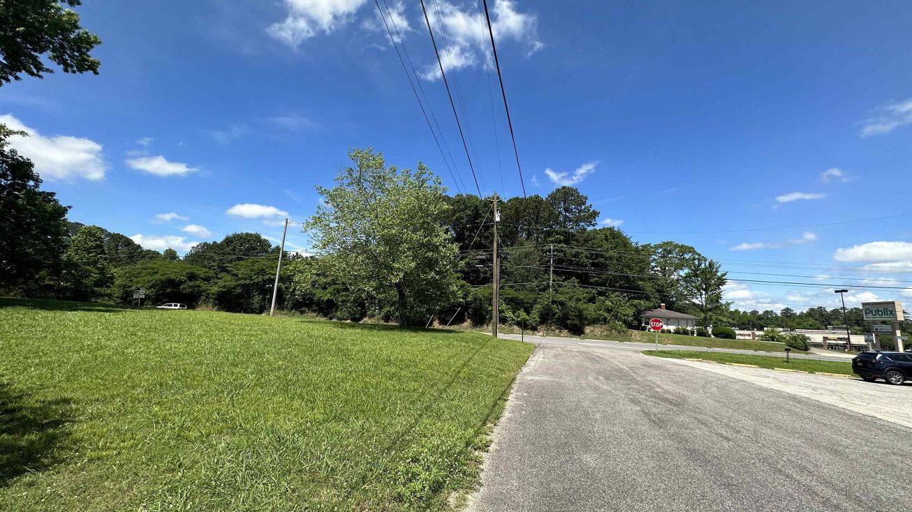 123 Rainbow Drive, Rainbow City, AL 35906 | Crexi.com