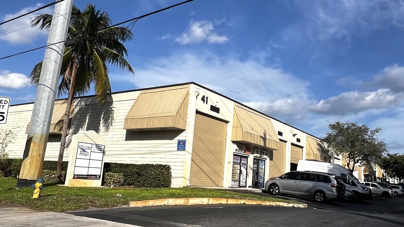 41 N Congress Ave, Delray Beach, FL 33445 | Crexi.com