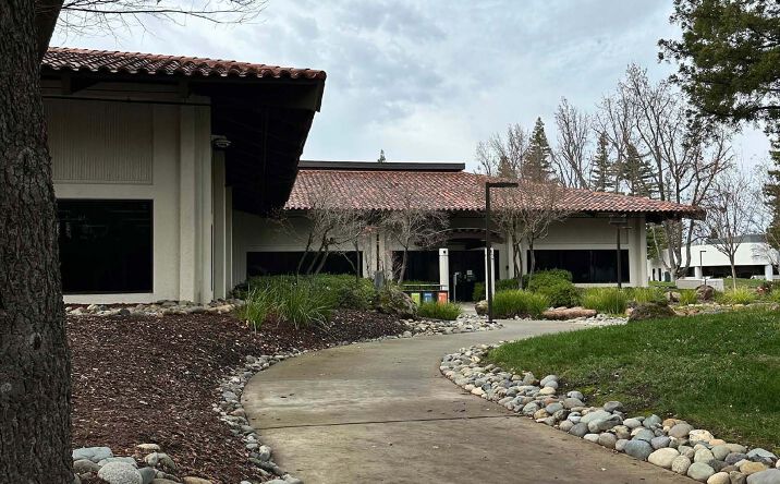 151 BLUE RAVINE RD Folsom CA 95630-4704 APN: 069-0250-029-0000 | Crexi.com