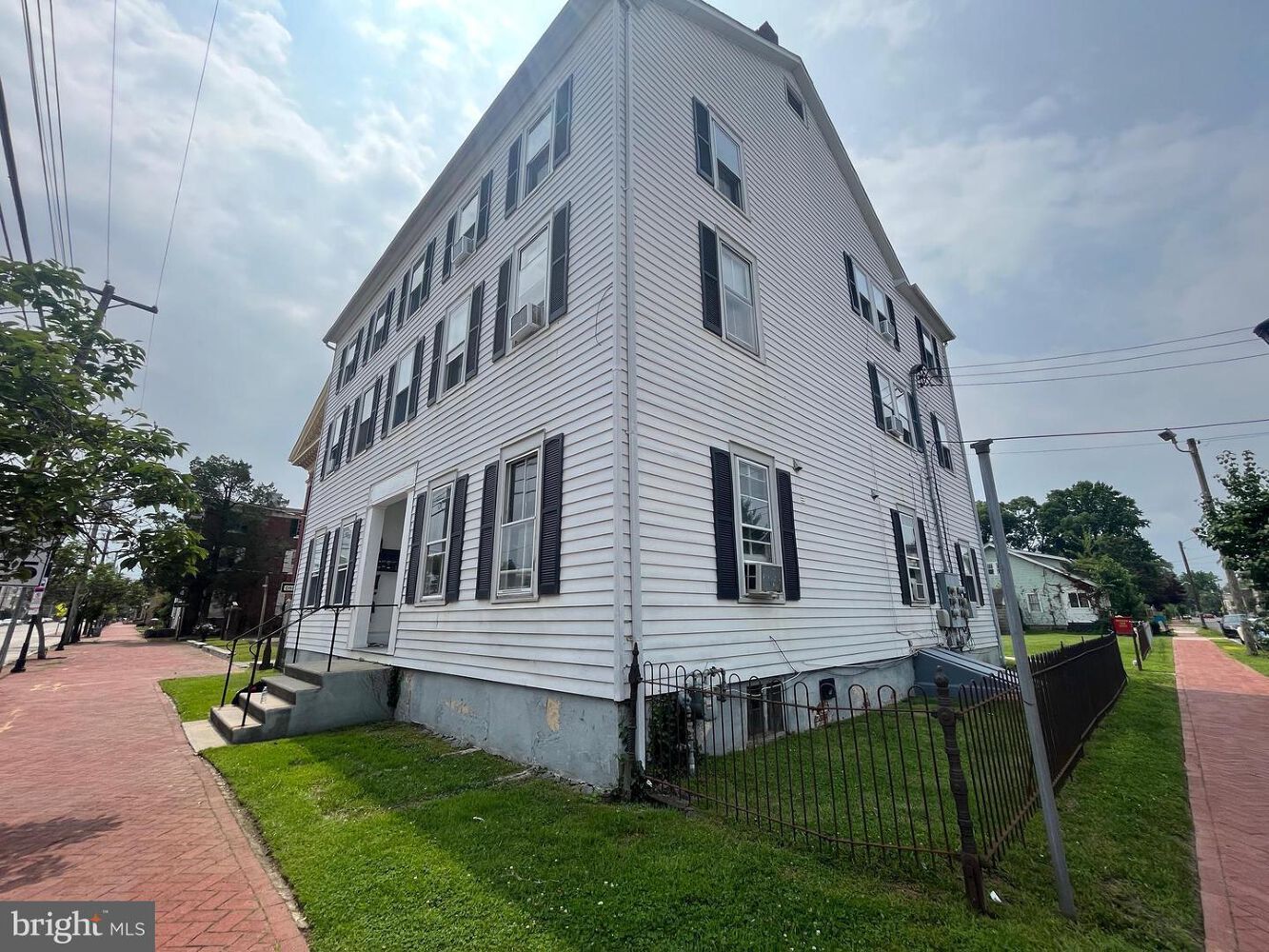 115 W Broadway, Salem, NJ 08079 | Crexi.com