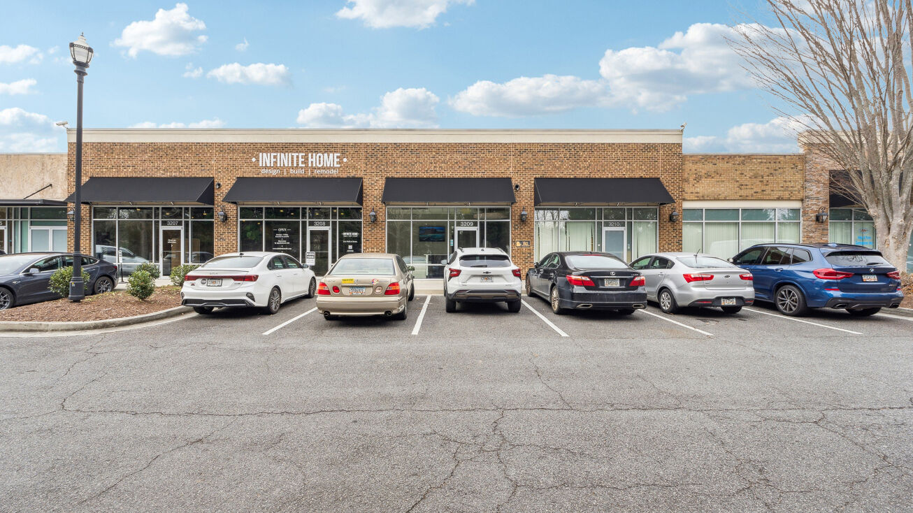 1300 Peachtree Industrial Blvd, Suwanee, GA 30024 | Crexi.com