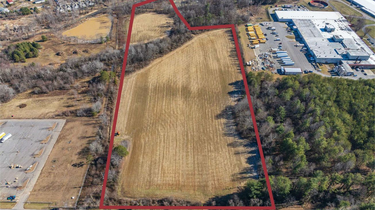 35 Old Bee Tree Rd, Swannanoa, NC 28778 | Crexi.com
