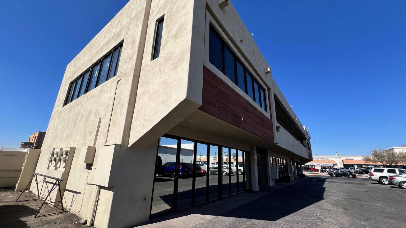 2841 E Bell Rd, Phoenix, AZ 85032 | Crexi.com