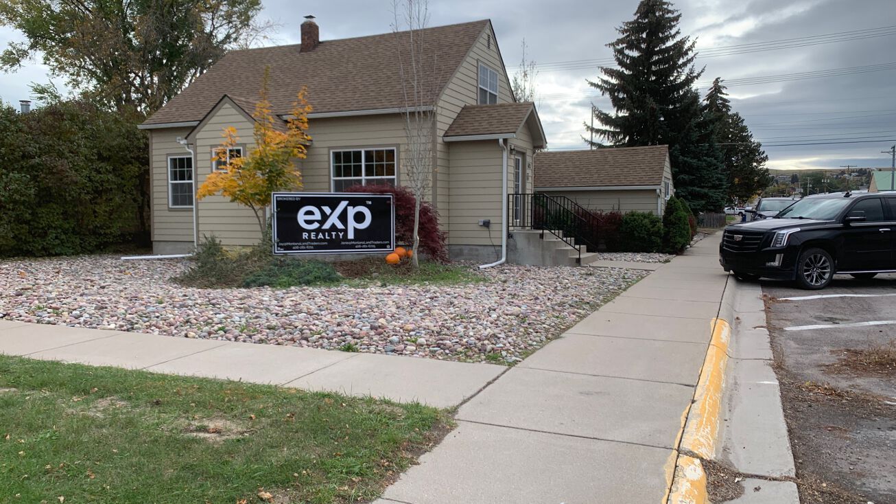 601 1st Street E, Polson, MT 59860 | Crexi.com