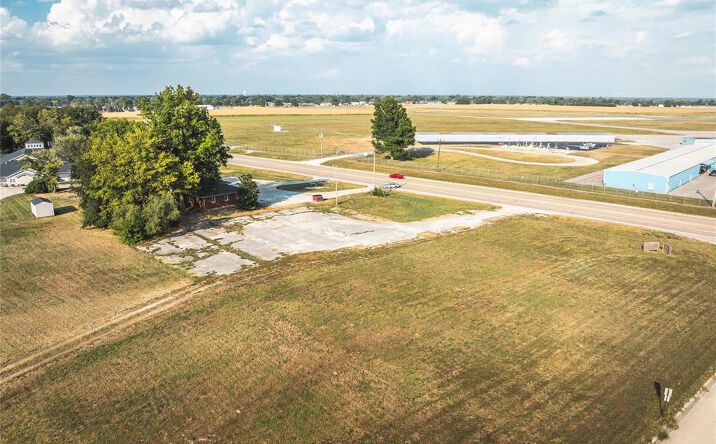 300 Mechanical Dr, East Alton, IL 62024 | Crexi.com