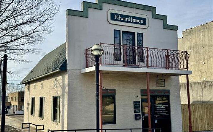 104 N JEFFERSON ST Ripley TN 38063-1522 APN: 095A H 01500 | Crexi.com