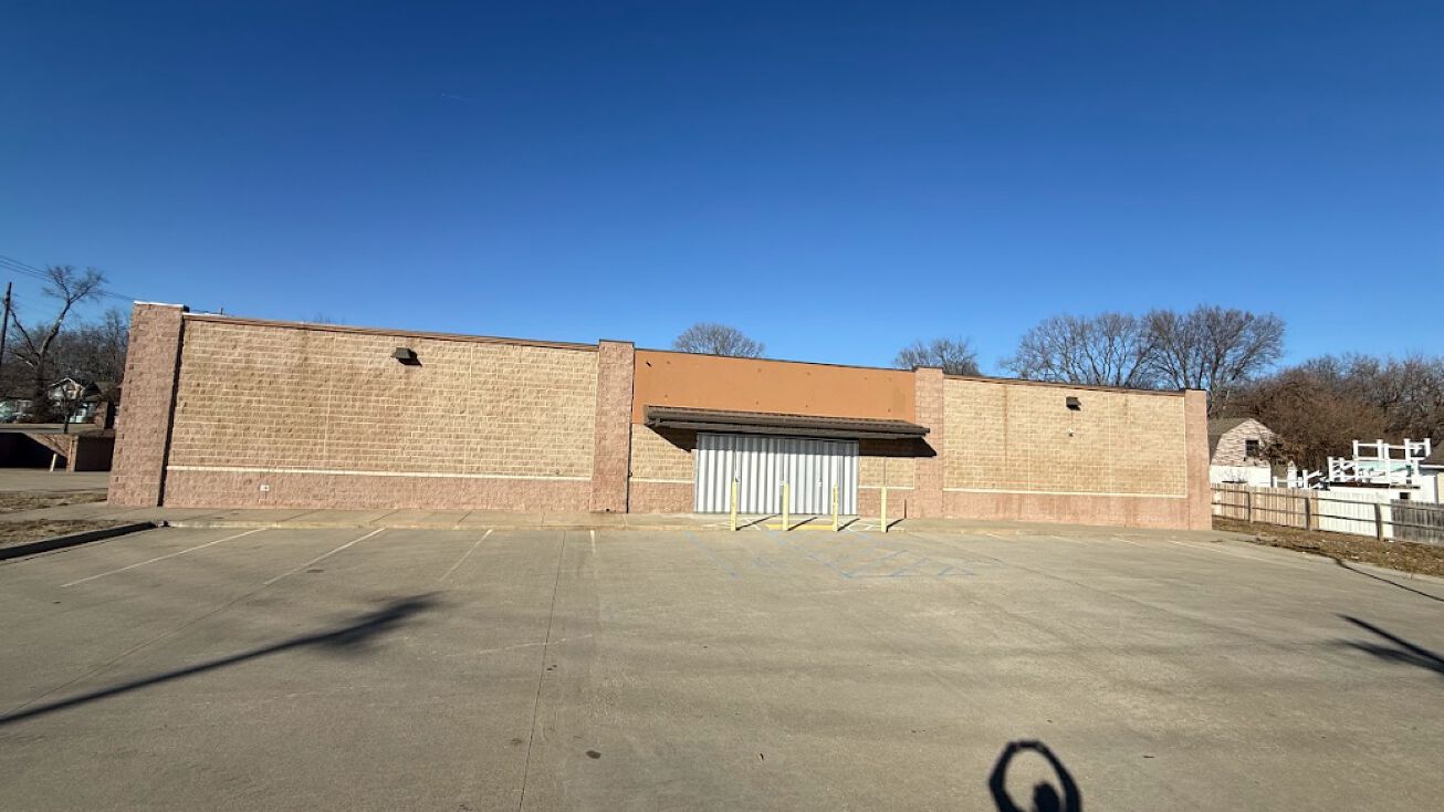 2272 Quindaro Blvd, Kansas City, KS 66104 | Crexi.com