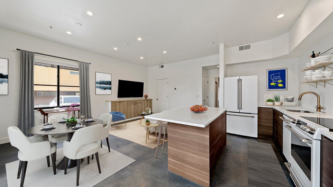 3149 Blake St, Denver, CO 80205 | Crexi.com