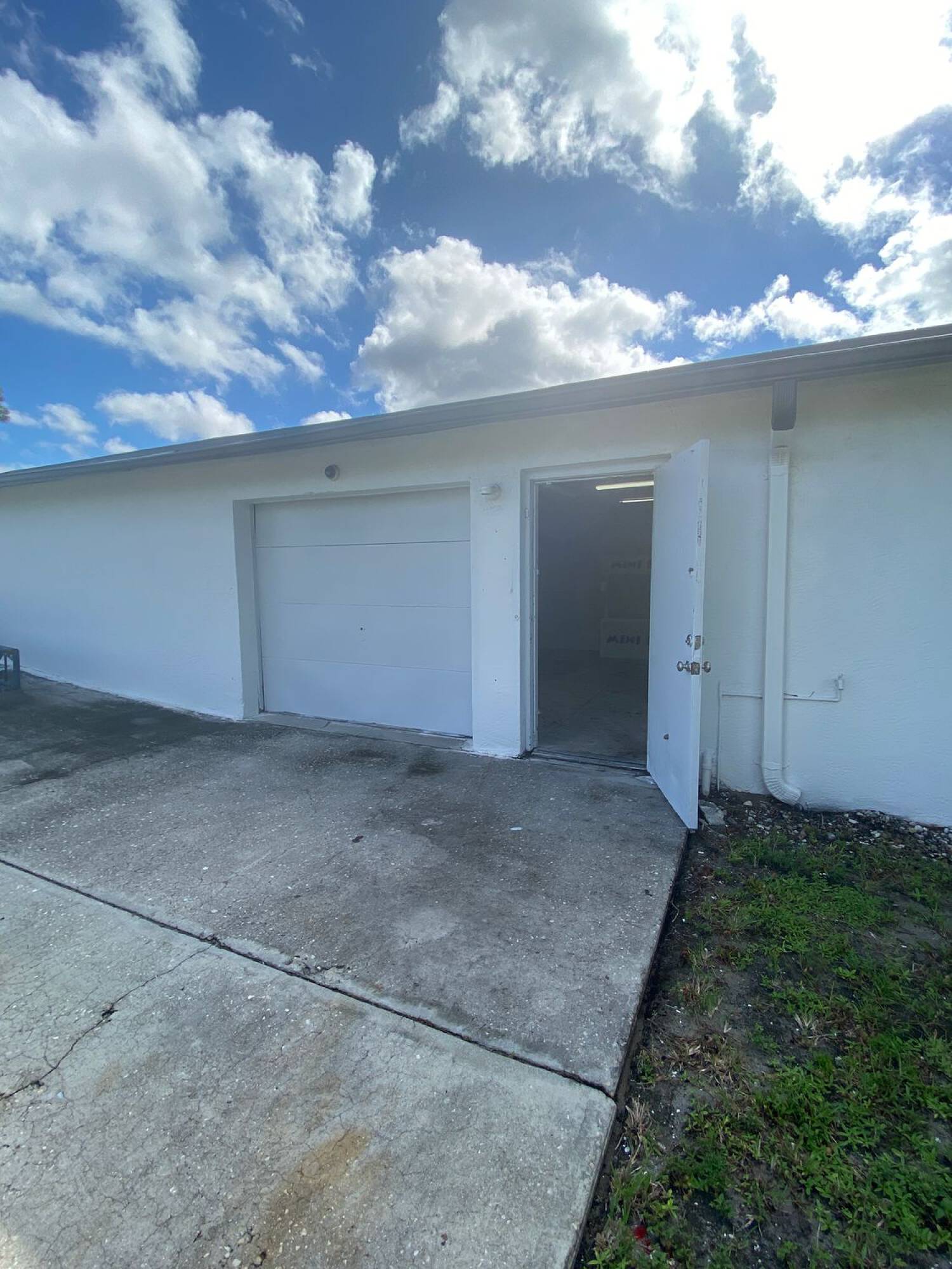 1816 57th St, Sarasota, FL 34243 | Crexi.com