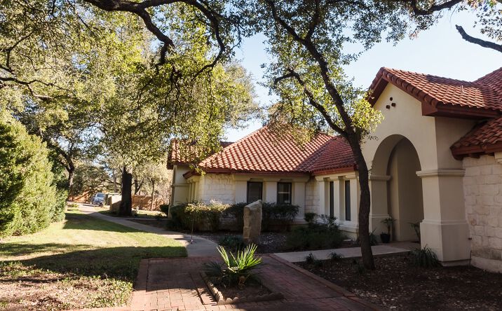 3660 STONERIDGE RD Austin TX 78746 APN: 422375 | Crexi.com