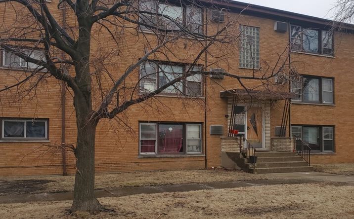 8735 W Cermak Road, North Riverside, IL 60546 | Crexi.com