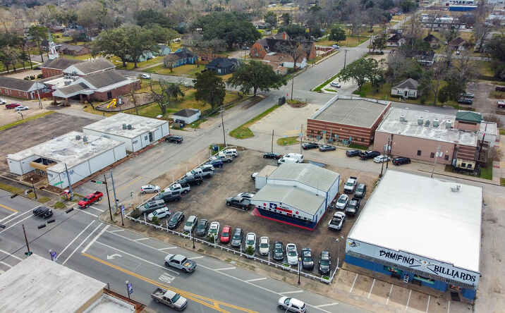 120 E Mulberry St, Angleton, TX 77515 | Crexi.com