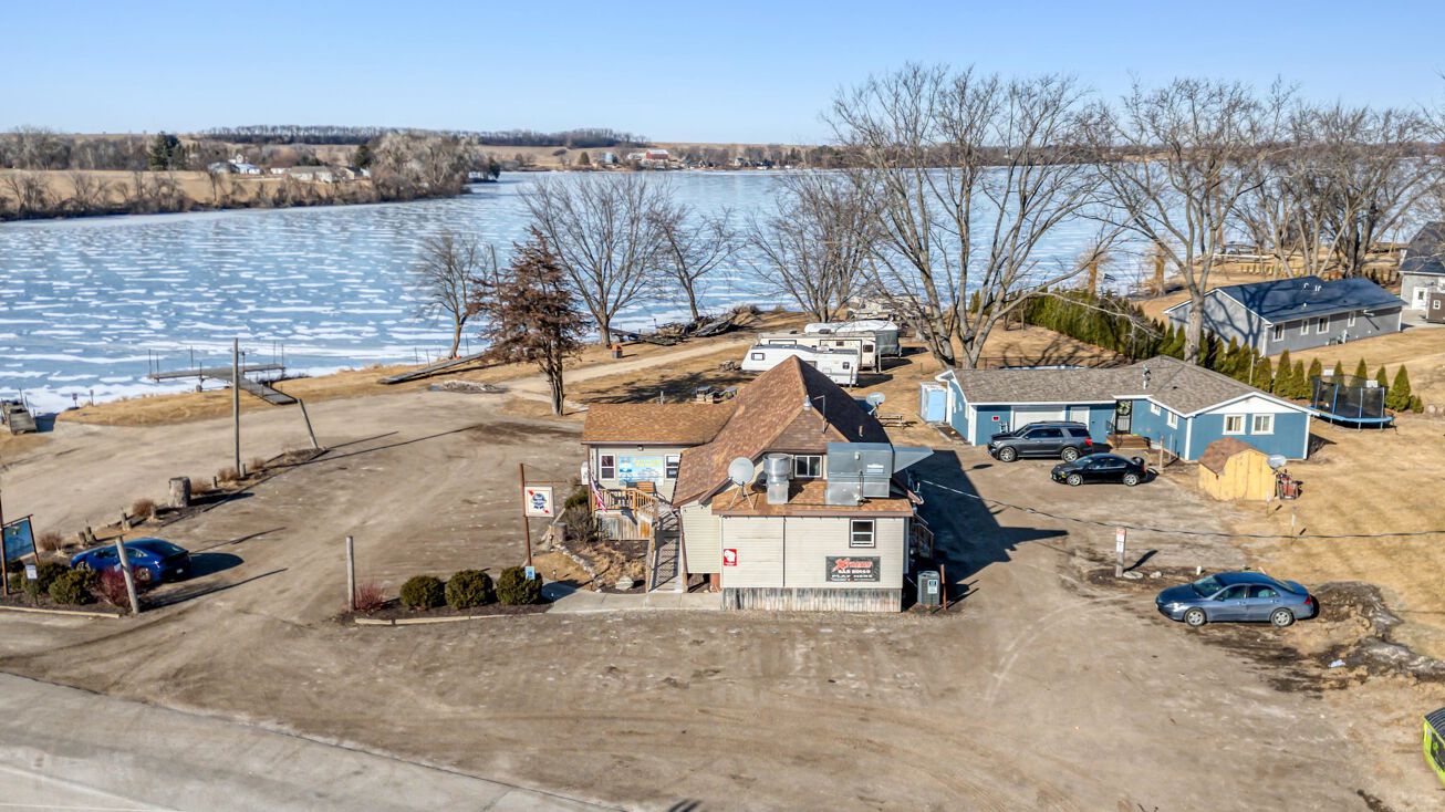 W11146 Co Rd G, Beaver Dam, WI 53916 | Crexi.com