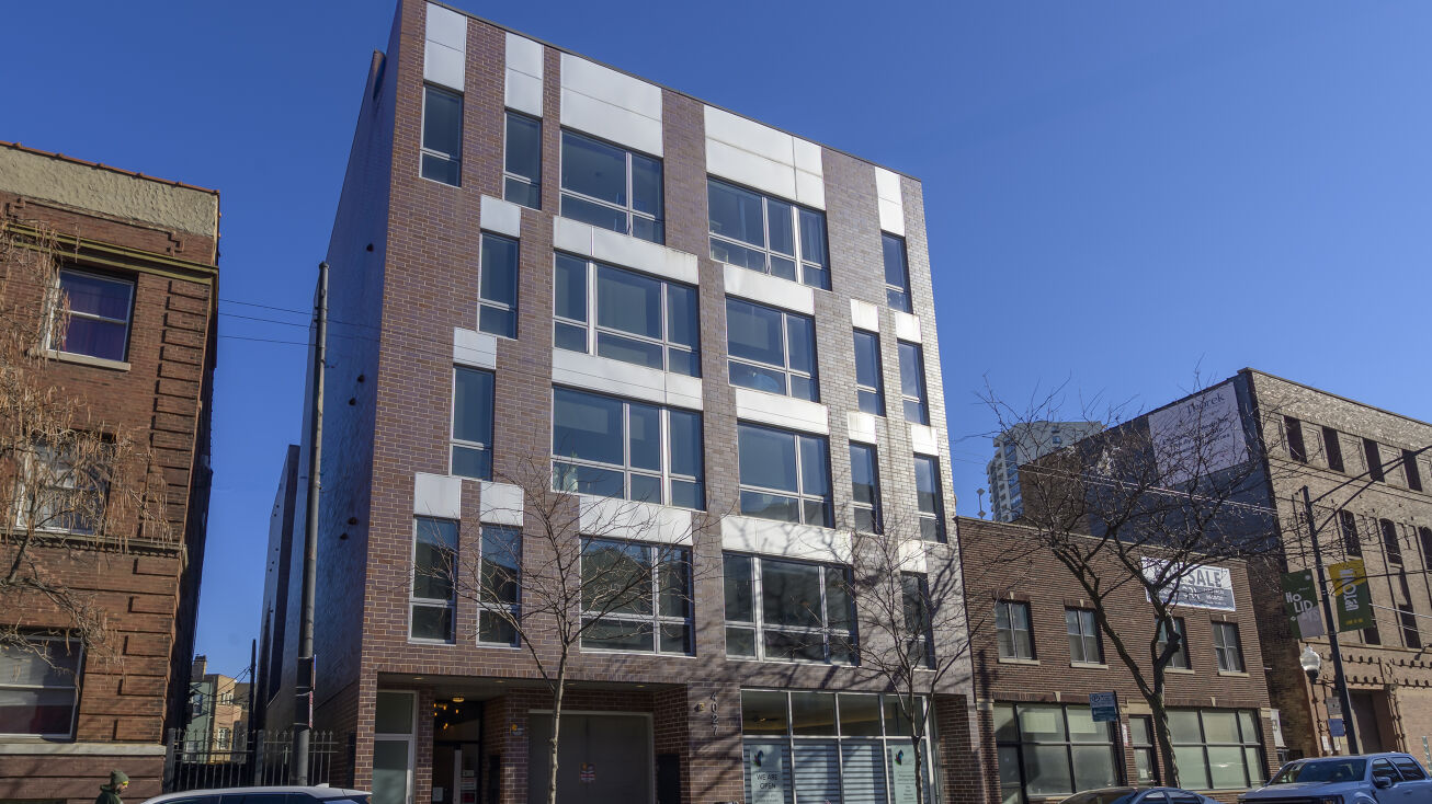 4027 N Broadway, Chicago, IL 60613 | Crexi.com
