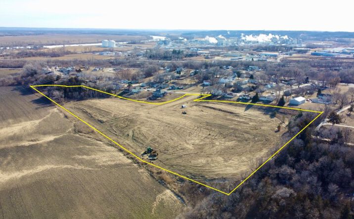 270 East Garfield Circle, Blair, NE 68008 | Crexi.com