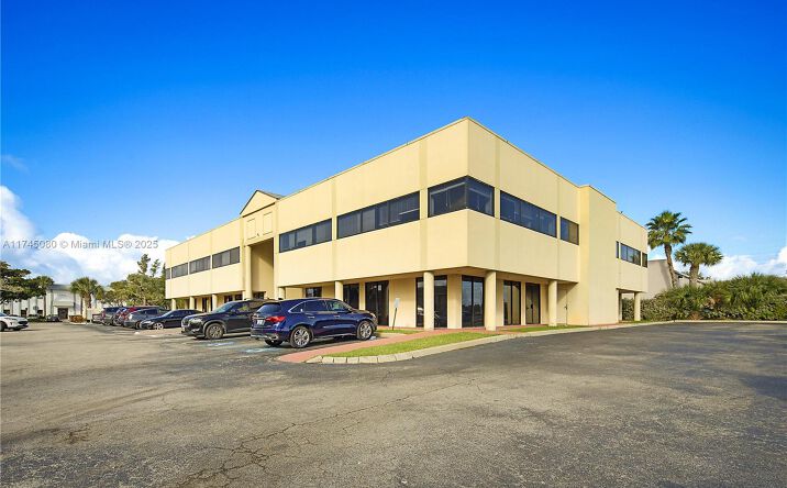 West Palm Beach, FL Commercial Real Estate for Sale | Crexi.com