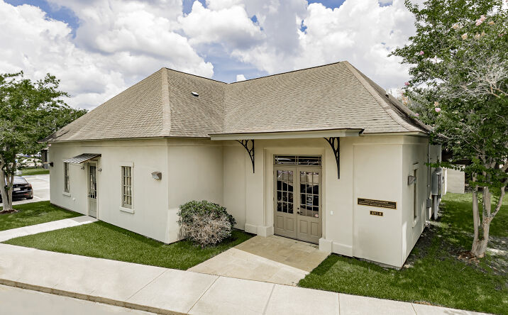 4311 BLUEBONNET BLVD Baton Rouge LA 70809-9643 APN: 00000000|3176 ...