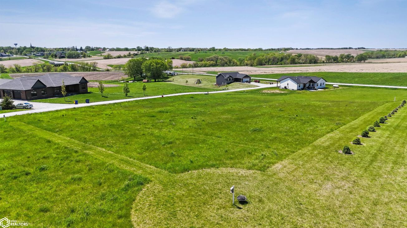 11 Windmill Court, Riverside, IA 52327 | Crexi.com