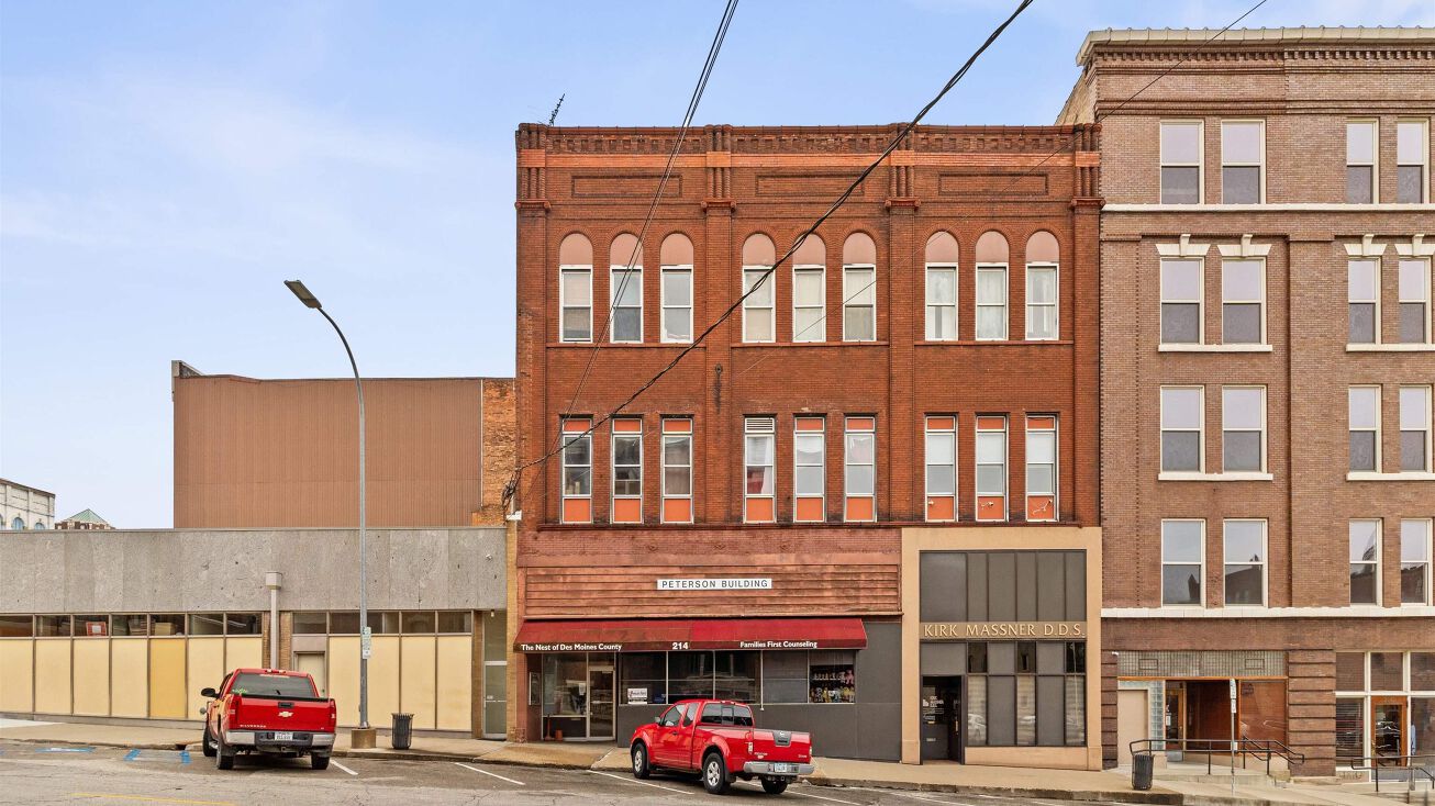 214 N 4Th Street, Burlington, IA 52601 | Crexi.com