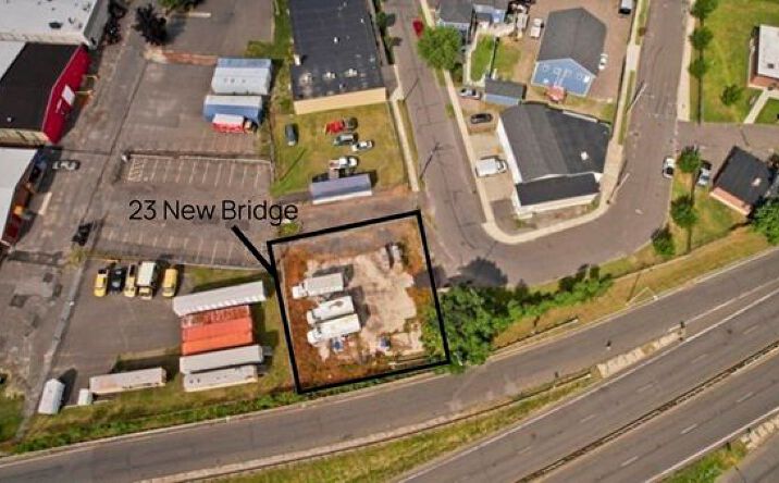 23 NEW BRIDGE ST West Springfield MA 01089 APN: WSPR M:00389 B:04100 L ...