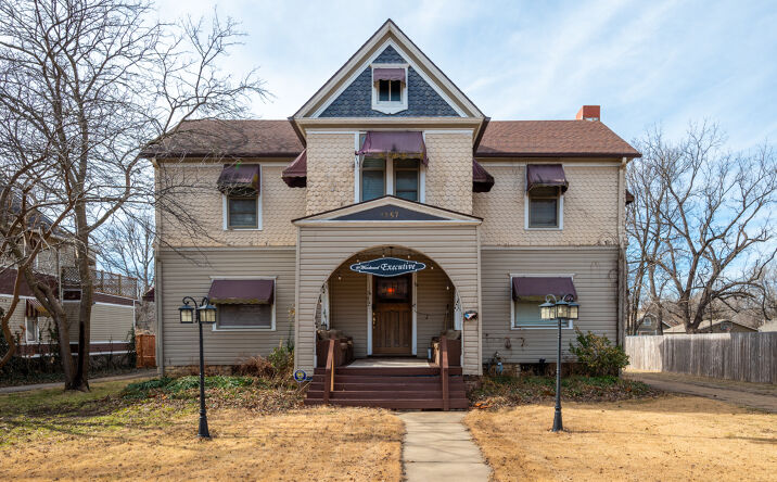 306 SW Harrison ST #308 SW Harrison St, Topeka, KS 66603 | Crexi.com