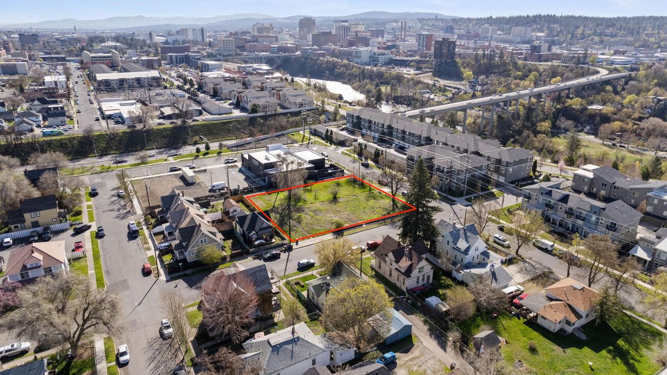 614 N Oak Street, 1718 & 1722 W Bridge Avenue, Spokane, WA 99208 ...