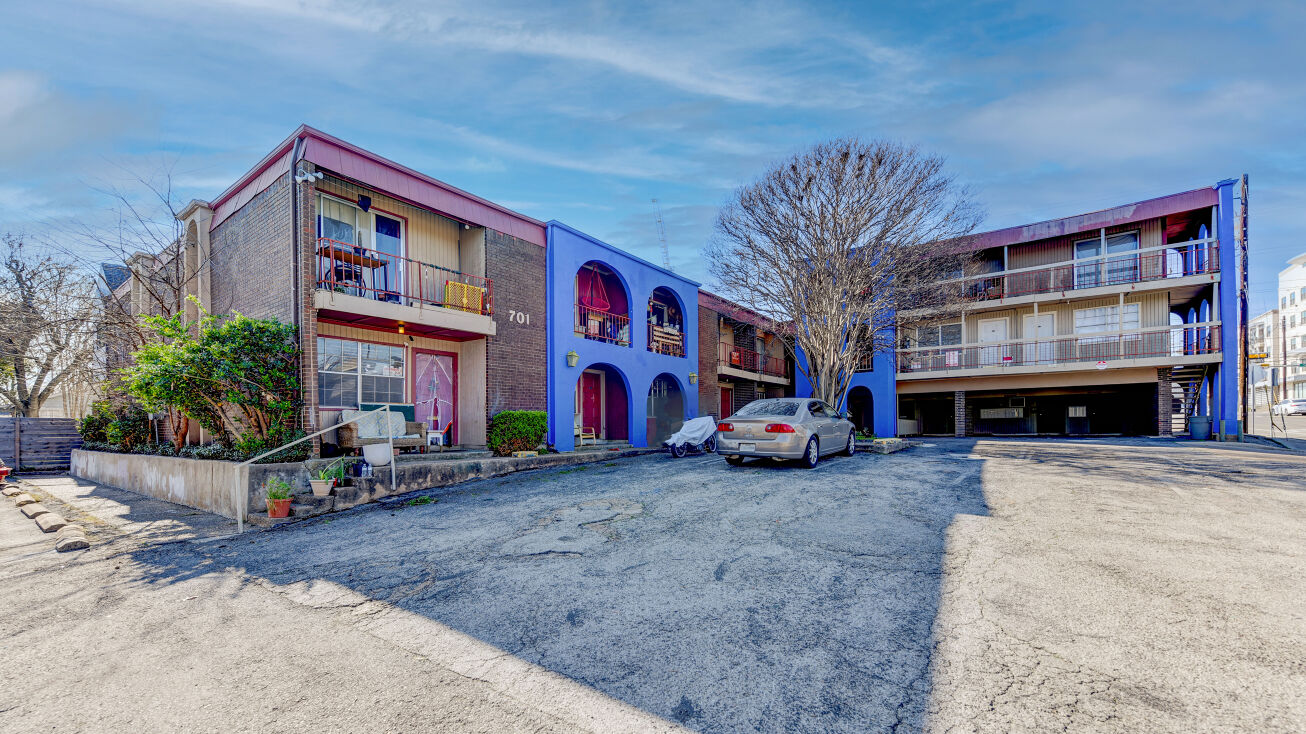 701 West North Loop Blvd, Austin, TX 78751 | Crexi.com