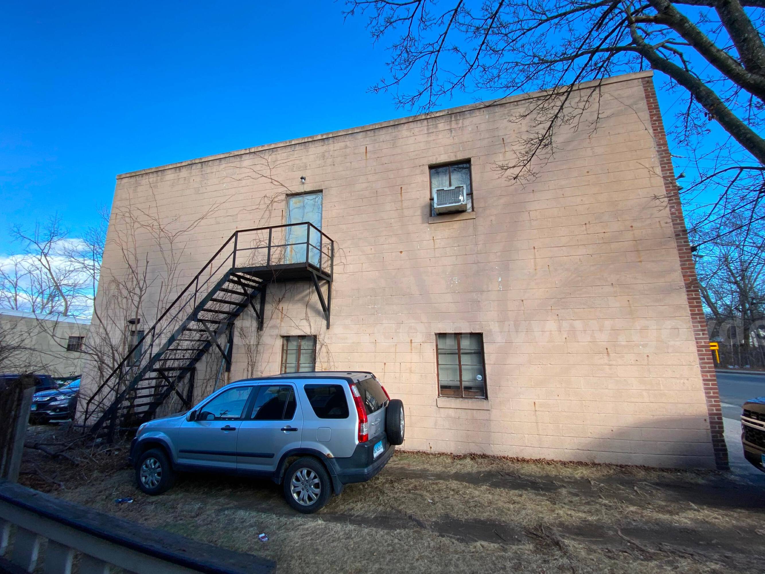 17 N ST Danbury CT 06810 APN: H122400000 | Crexi.com