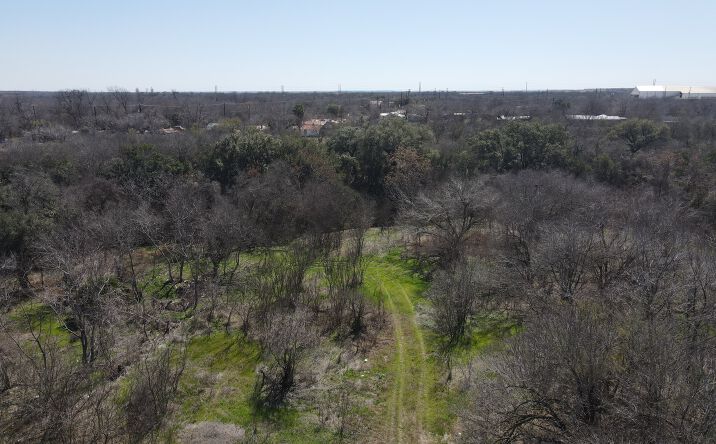 1700 E Chavaneaux Rd, San Antonio, TX 78214 | Crexi.com