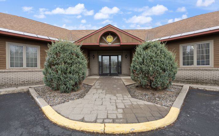 100 INTREPID LANE & BRIGHTON Syracuse NY 13205-2546 APN: 062.-02-14.0 ...