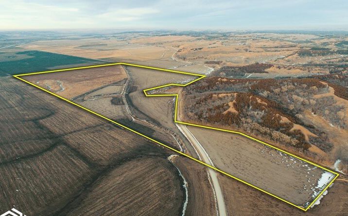 16606 Nutmeg Ave, Castana, IA 51010 | Crexi.com