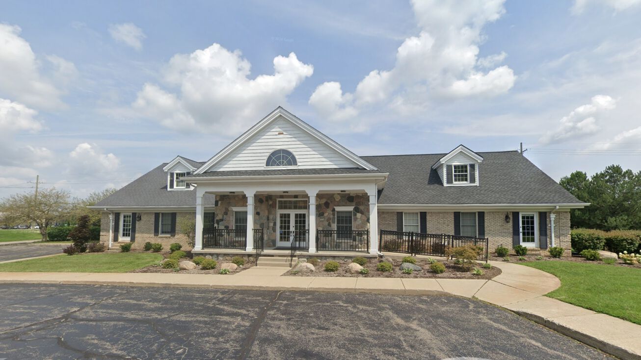 53425 Grand River Ave, New Hudson, MI 48165 | Crexi.com