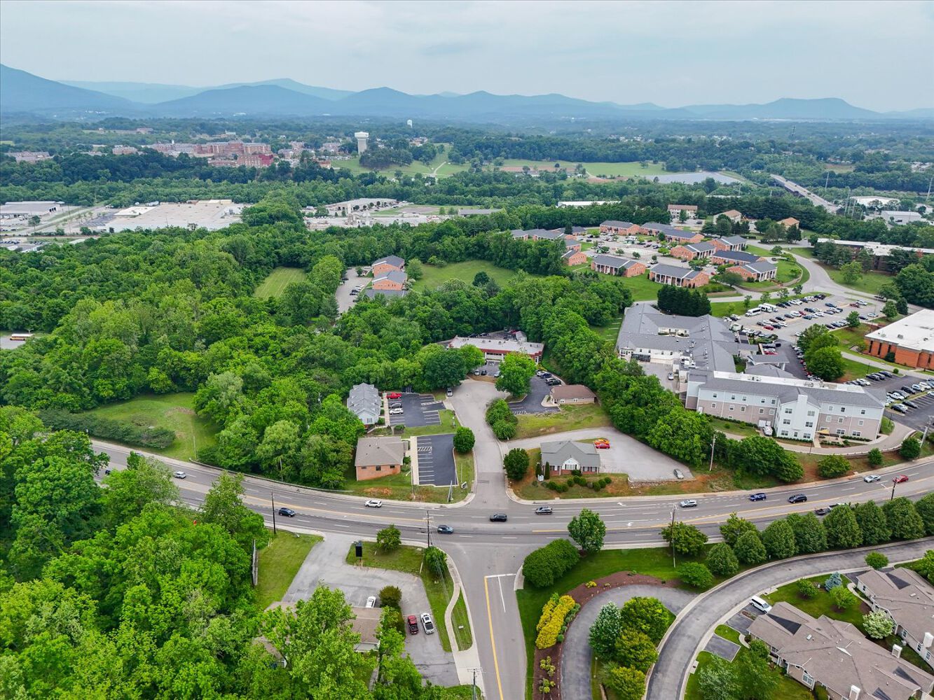 4002 BRANDON AVE SW Roanoke VA 24018-1446 APN: 5180207 | Crexi.com