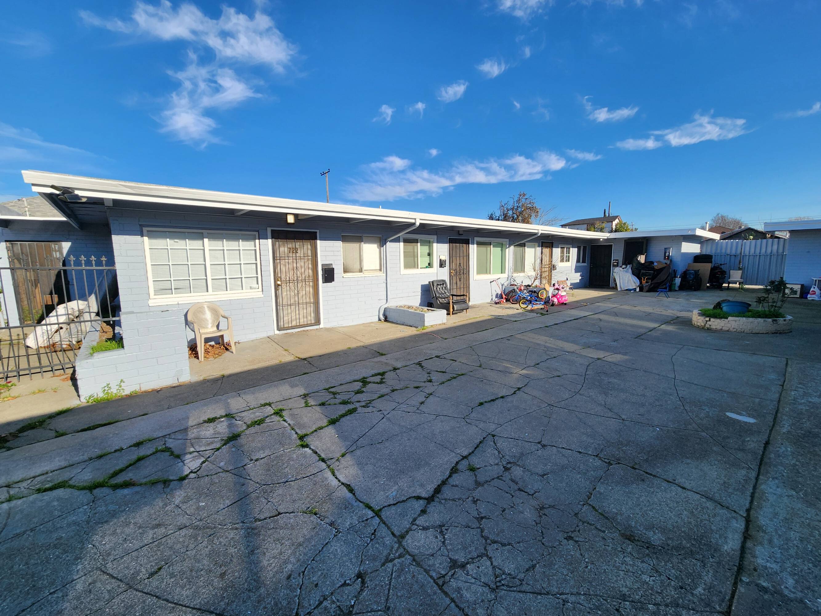 714 Tyler St, Oakland, CA 94603 | Crexi.com