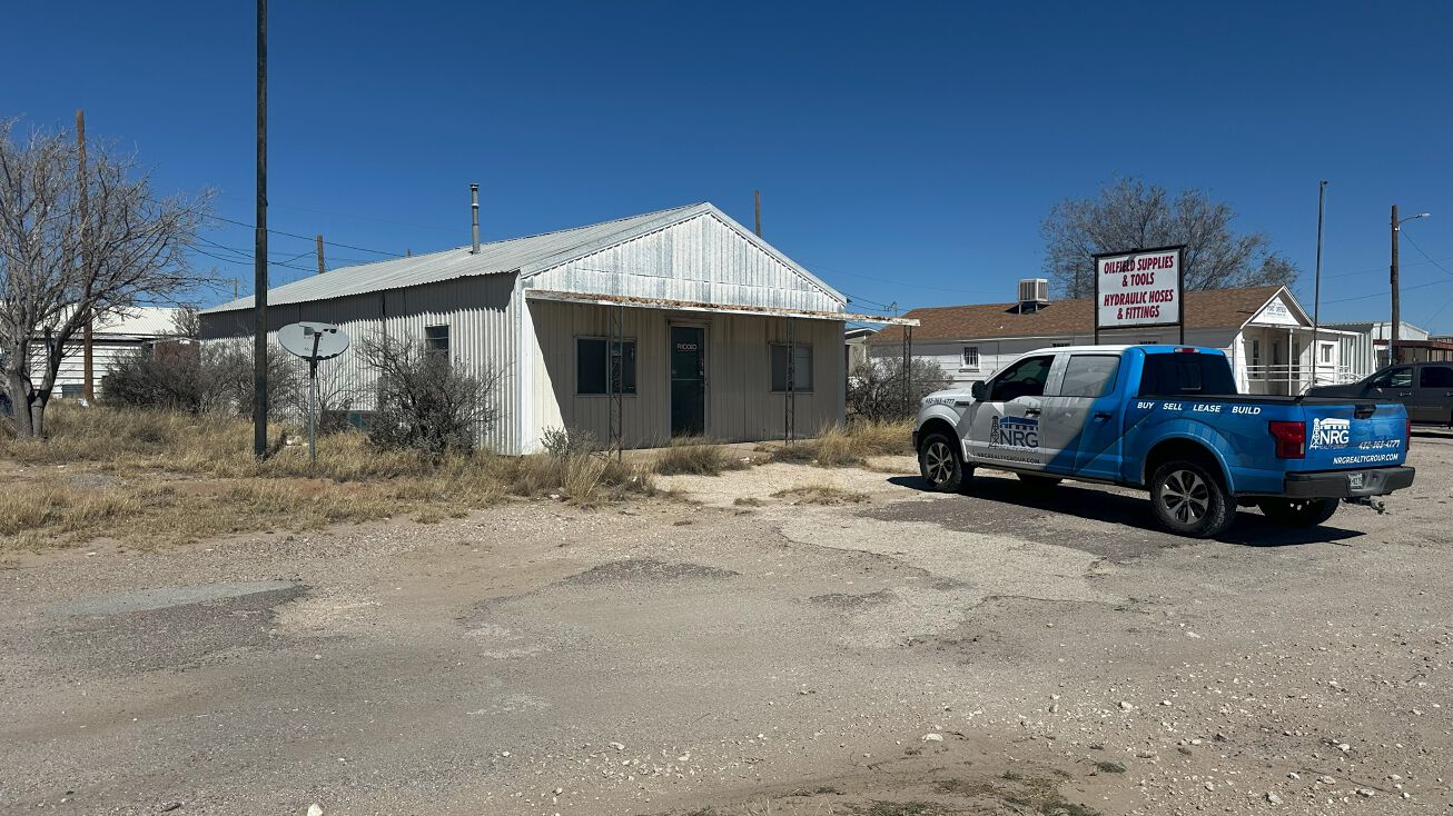 320 W Gulf Ave, Goldsmith, TX 79741 | Crexi.com