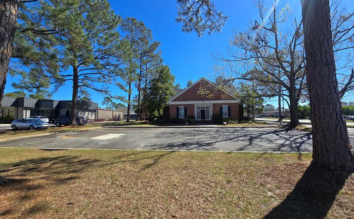 3121 N Oak Street Extension, Valdosta, GA 31602 | Crexi.com