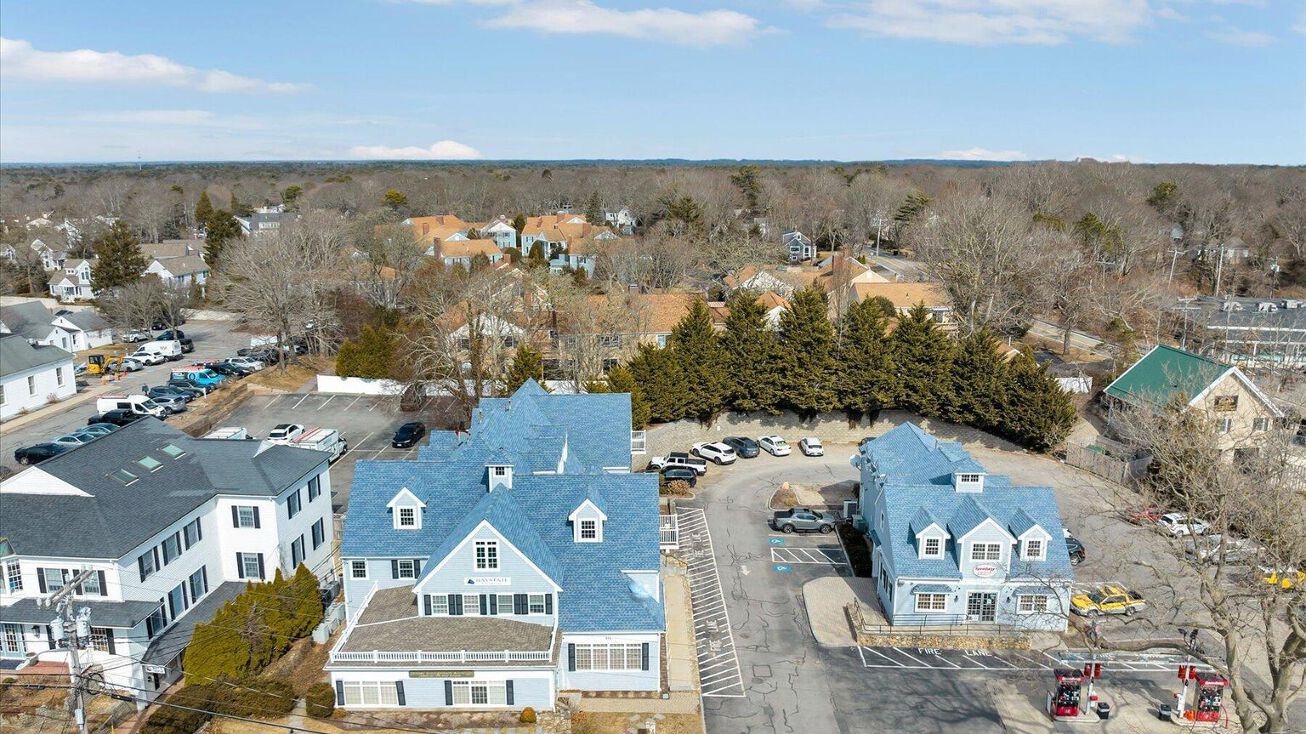 804 Main St, Barnstable, MA 02655 | Crexi.com
