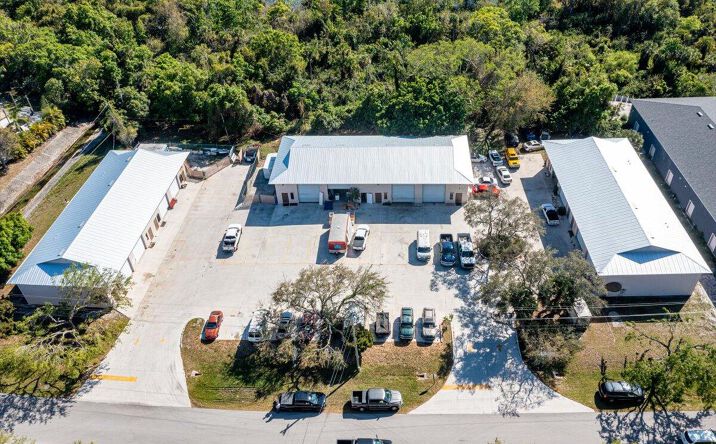 1618 SE South Niemeyer Circle, Port Saint Lucie, FL 34952 | Crexi.com