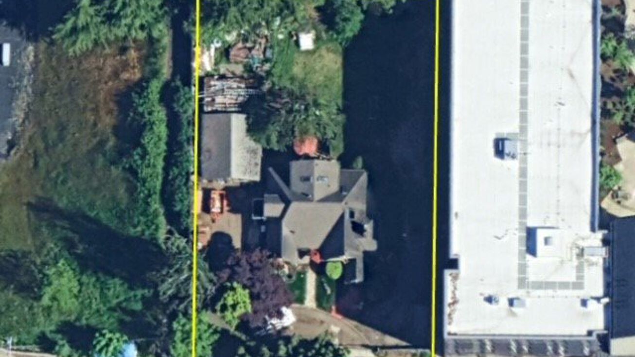 9715 NE Glisan St, Portland, OR 97220 | Crexi.com