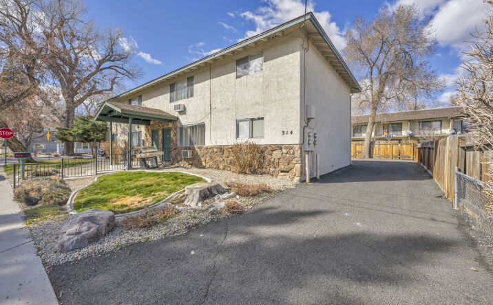 314 W 8th St, Carson City, NV 89703 | Crexi.com