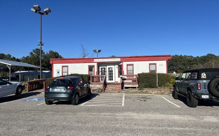 2718 MURCHISON RD Fayetteville NC 28301-2943 APN: 0428-68-6544 | Crexi.com