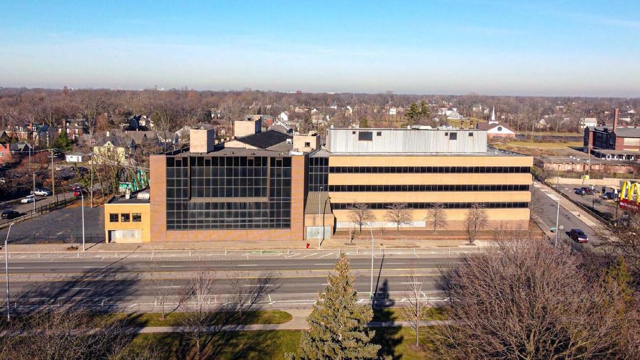 8701-8735 E Jefferson Ave, Detroit, MI 48214 | Crexi.com