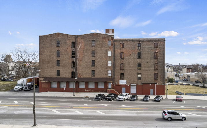 Self Storage Buildings for Sale in Pennsylvania | Crexi.com