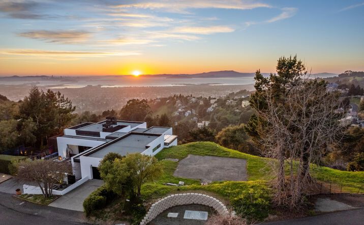 7041 Devon Way, Berkeley, CA 94705 | Crexi.com