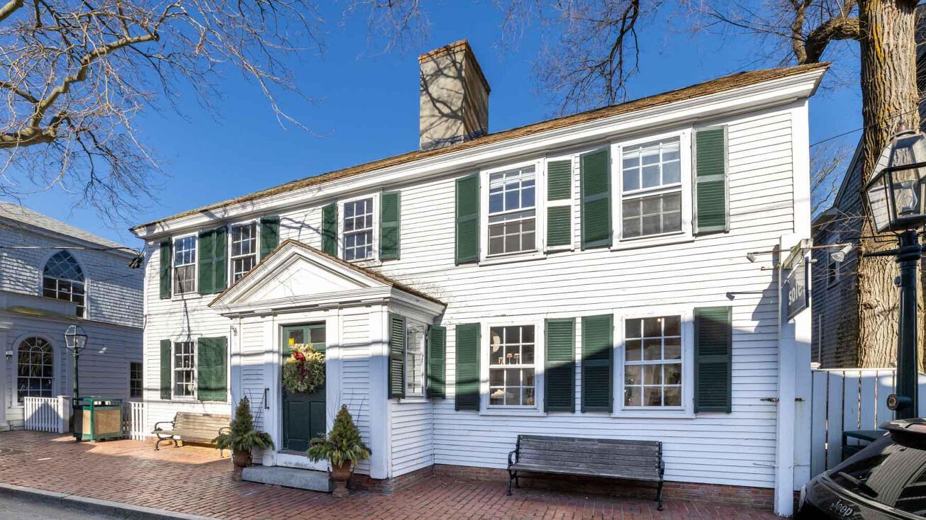 37 Main Street, Edgartown, MA 02539 | Crexi.com