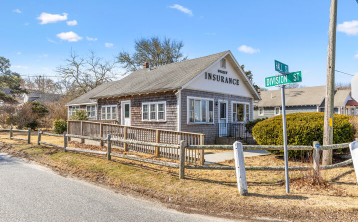 311 Paddocks Path, Dennis, MA 02638 | Crexi.com