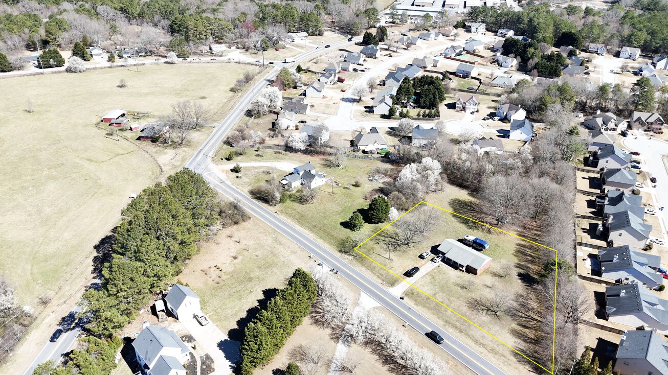 903 Lee Byrd Rd, Loganville, GA 30052 | Crexi.com